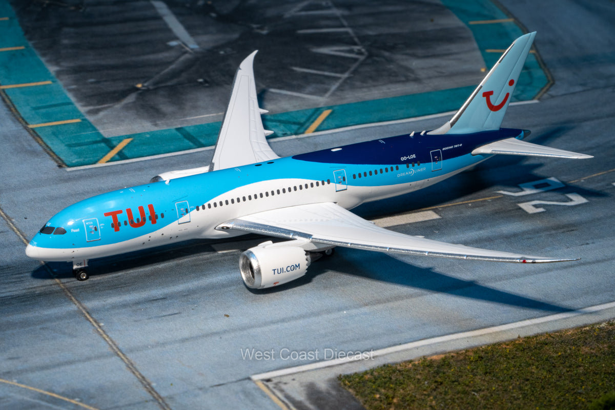 Phoenix Models TUI Boeing 787-8 Dreamliner OO-LOE – West Coast Diecast LTD