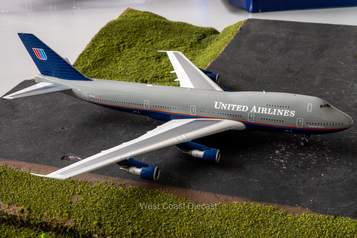 June Releases Phoenix Models United Airlines Boeing 747-200 “Battleshi ...