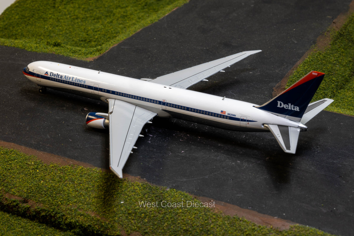 Gemini Jets Delta Boeing 767-400ER "Ron Allen Livery" N826MH – West ...